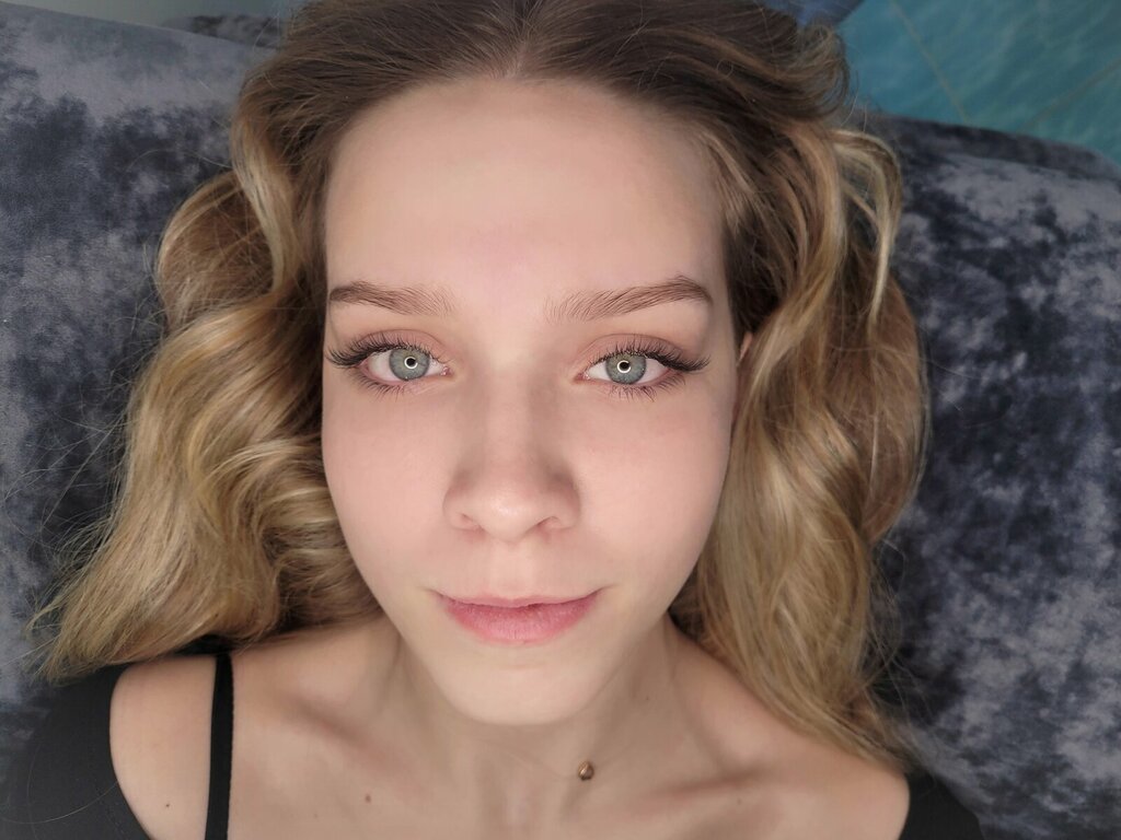 Kaş ve kirpik salonu LadyLash, Strunino, foto