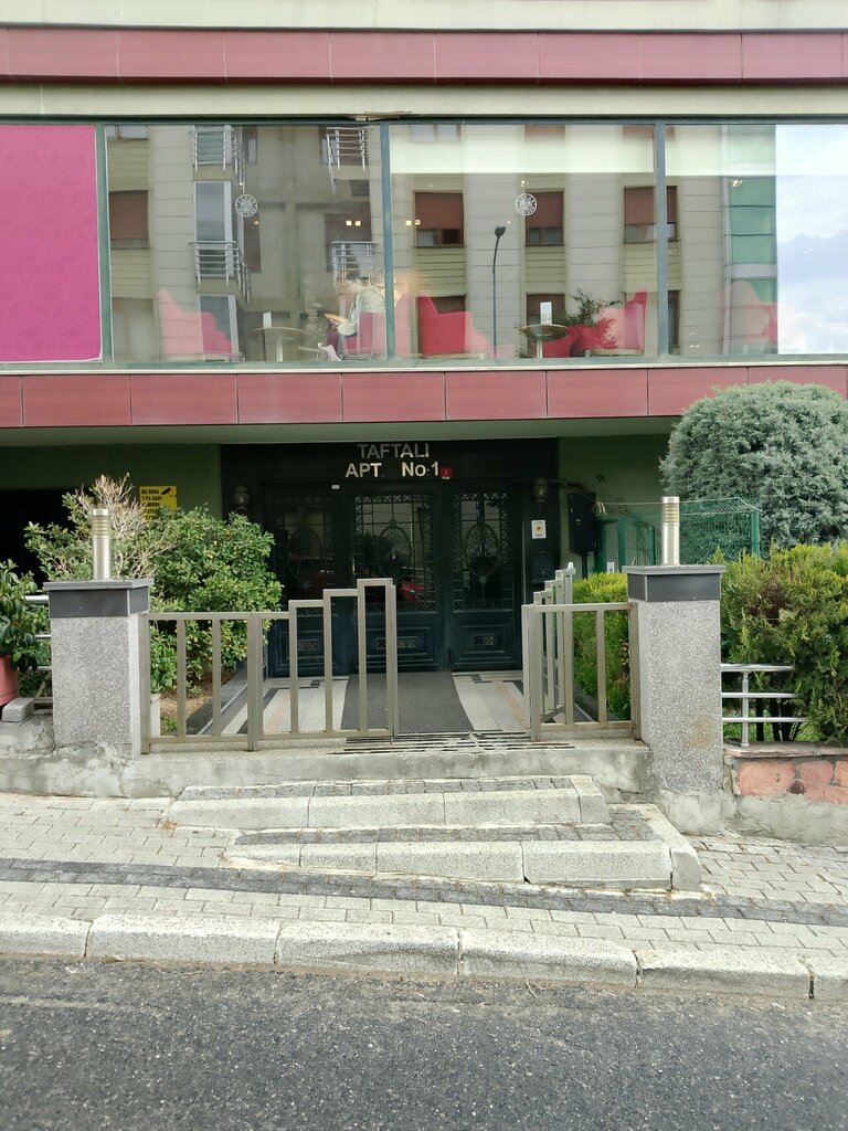 Yayınevleri, yayıncılar Lineer Eğitim Yayıncılık, İstanbul, foto