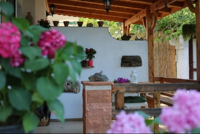 Otel Limon Apart, Ula, foto