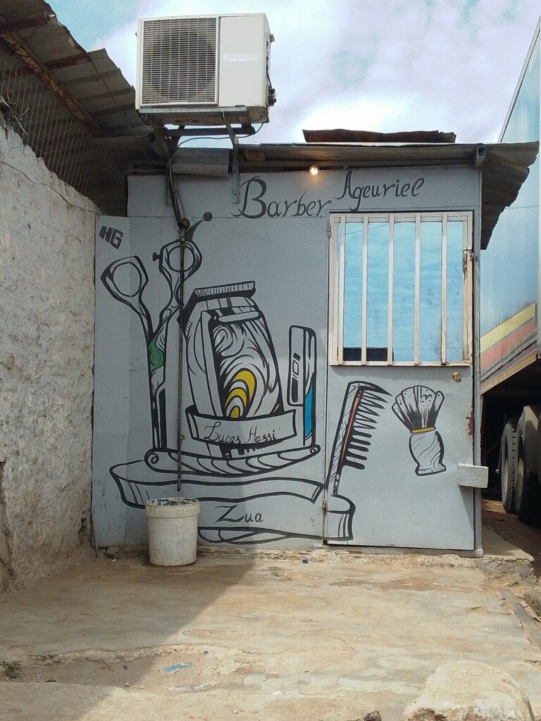 Berberler Barbearia, Loanda, foto