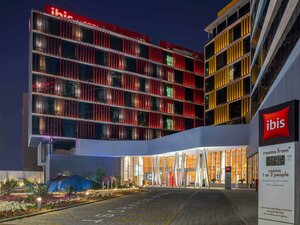 Ibis Doha (Al Badr Street, C Ring Road, Rawdat Al Khail, C RING ROAD, AL BADR STREET 11364 Doha ), otel  Doha'dan