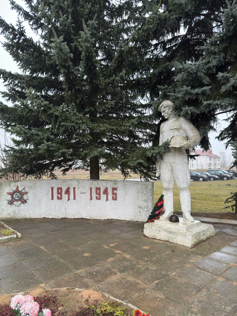 Anıt, heykel Погибшим в Великой Отечественной войне, Gomelskaya oblastı, foto