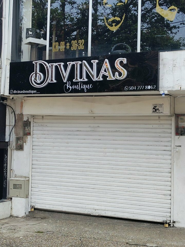 Giyim mağazası Divinas boutique, Medellin, foto