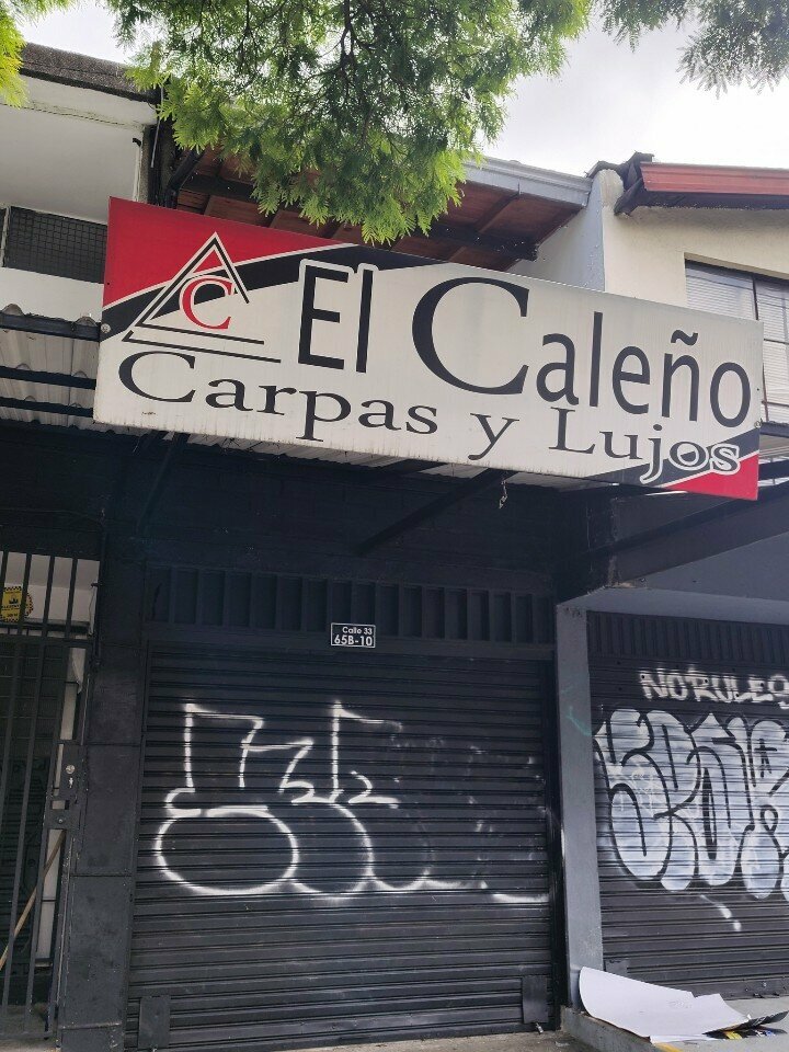 Yönetim ofisi The Caleño Tents and Luxuries, Medellin, foto