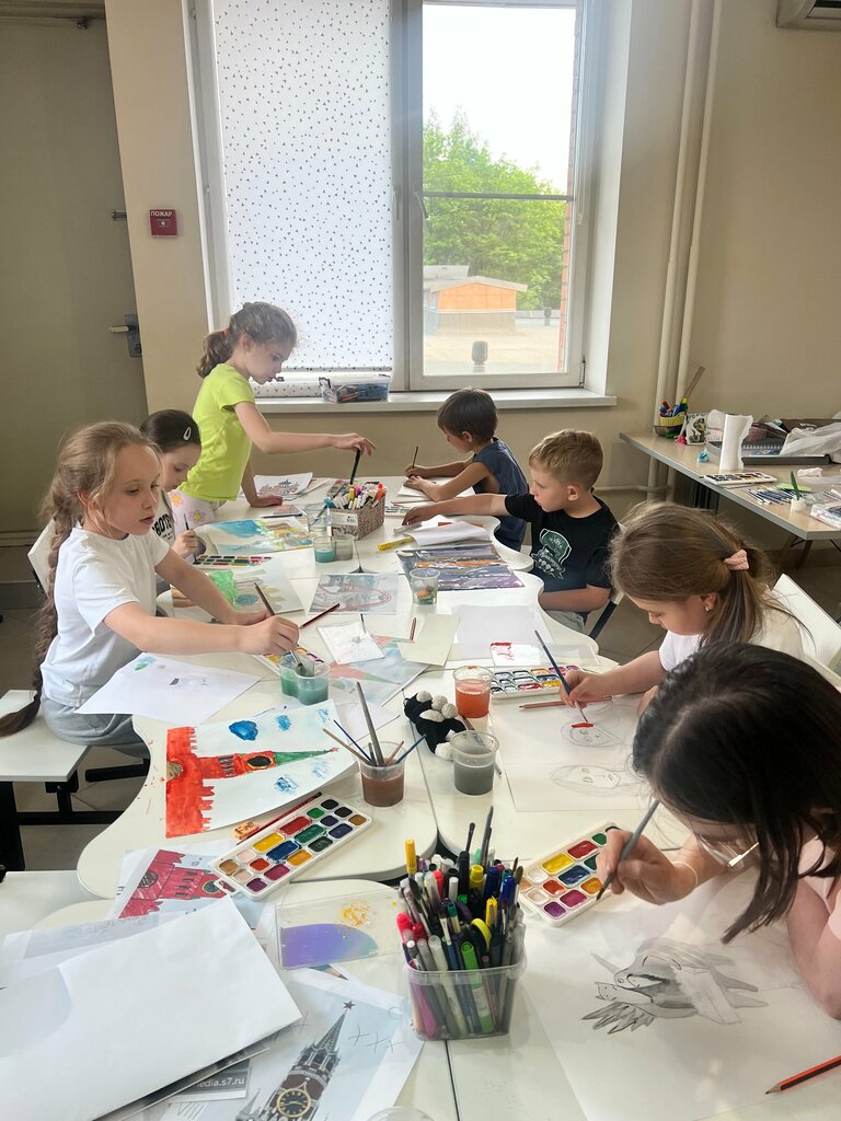 Çocuk ve gençlik merkezleri Smile School, Moskova, foto