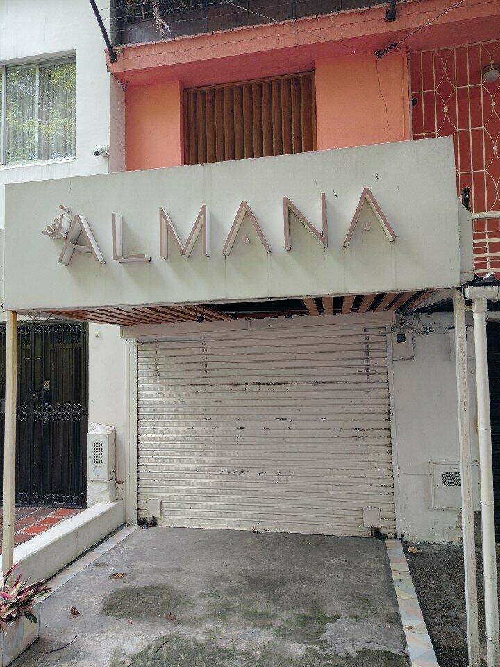 Ayakkabı mağazaları Almana Laureles, Medellin, foto