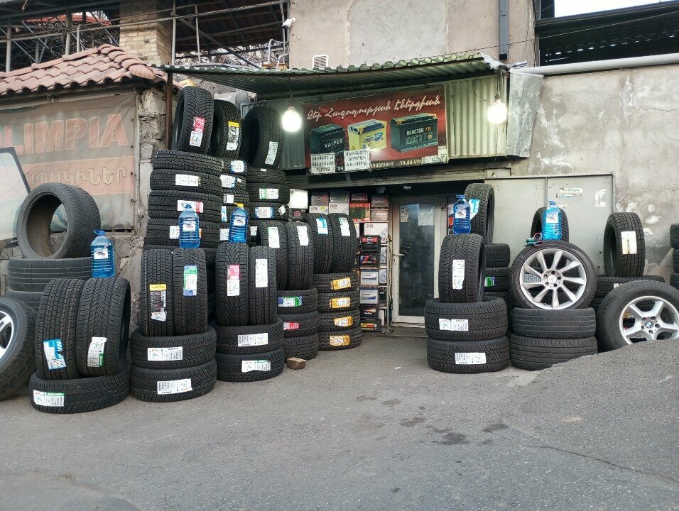 Jant ve lastikçiler Անիվներ և մարտկոցներ, Erivan, foto