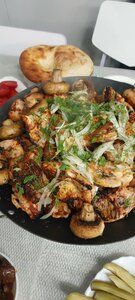 Шашлычная (Lesnaya ulitsa No:48Б, derevnya Oboldino), kafe  Moskova ve Moskovskaya oblastından