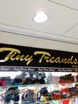 Tiny Trades (National Stadium Road No:G26), dış giyim mağazası  Karaçi'den
