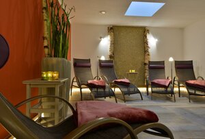 Landhotel Schnuck (Osterwaldweg No:55, Schneverdingen), otel  Schneverdingen'dan