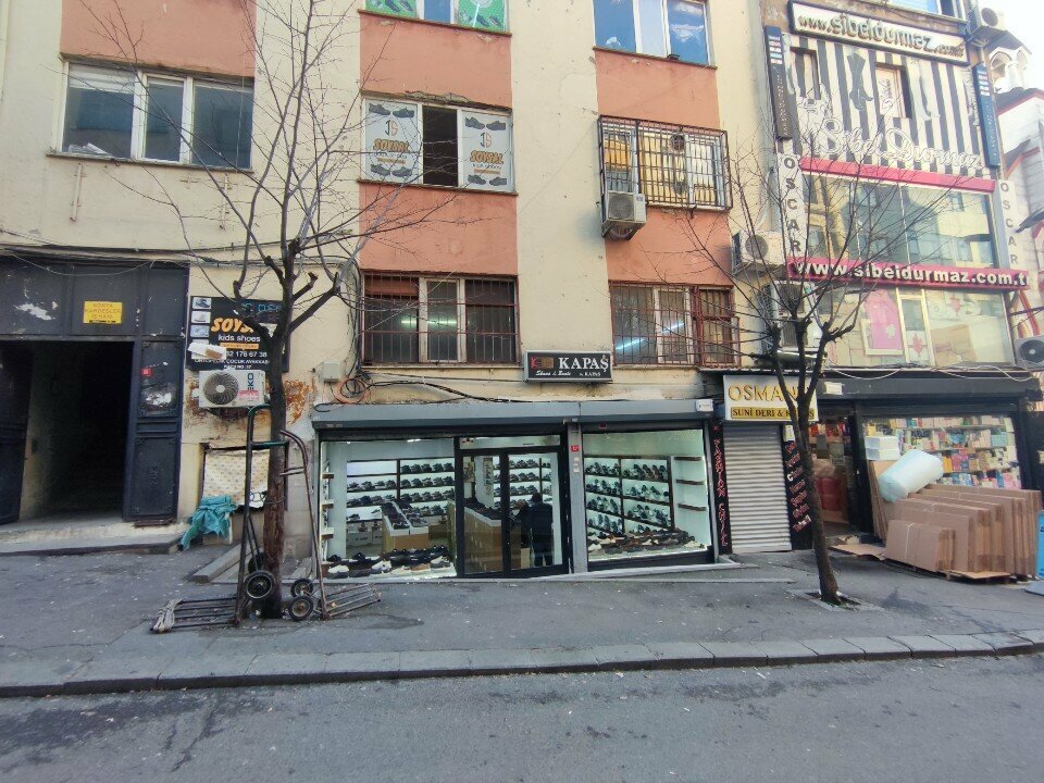 Ayakkabı mağazaları Kapaş Ayakkabıcılık, İstanbul, foto