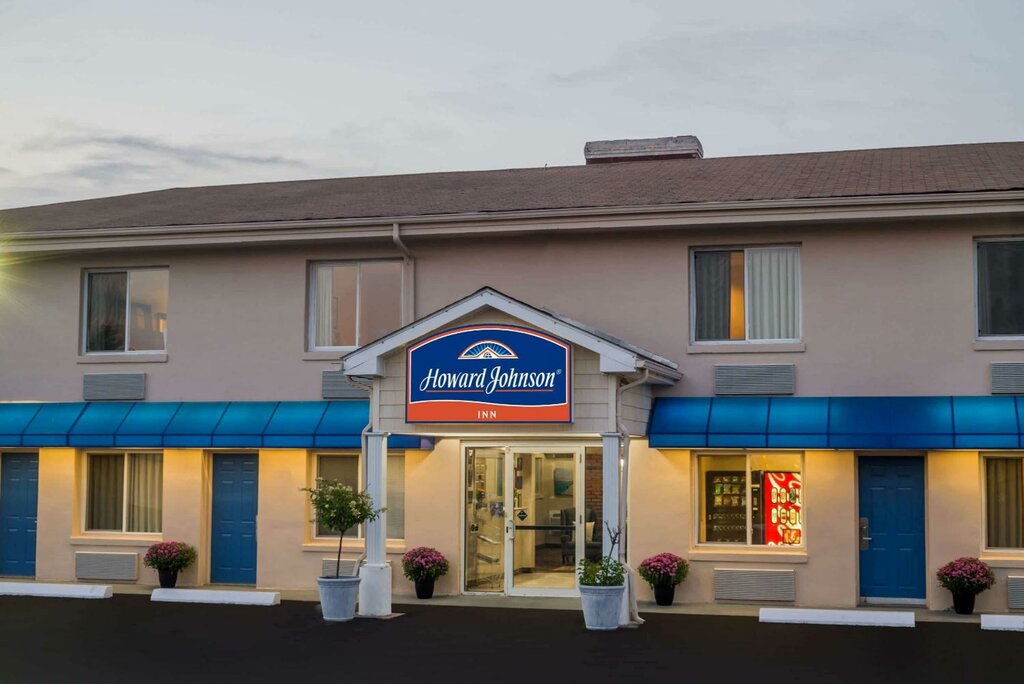 Otel Howard Johnson by Wyndham Springfield, Springfield, foto