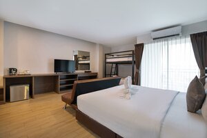 The Bell Airport Phuket Hotel (Phuket, Thalang, Sakhu), otel
