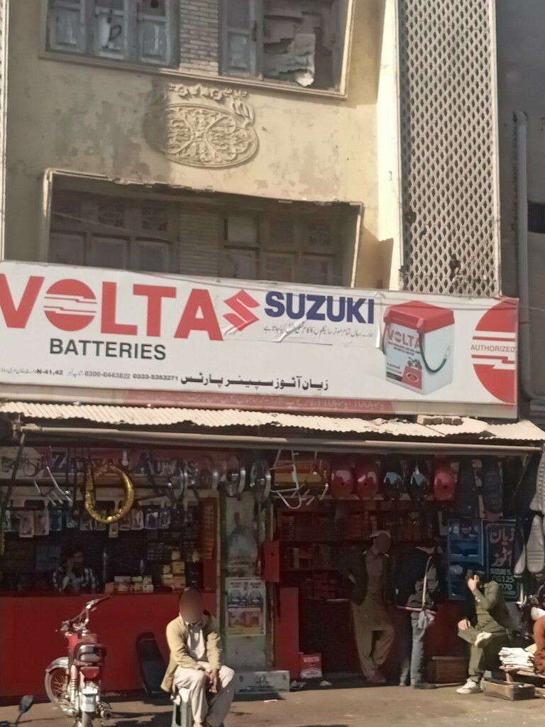 Otomobil servisi Zyan Autos, Rawalpindi, foto