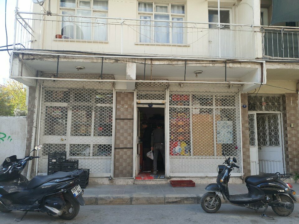 Market Bakkal, İzmir, foto