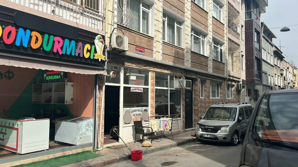 Berberler Volkan Kuaför, İstanbul, foto