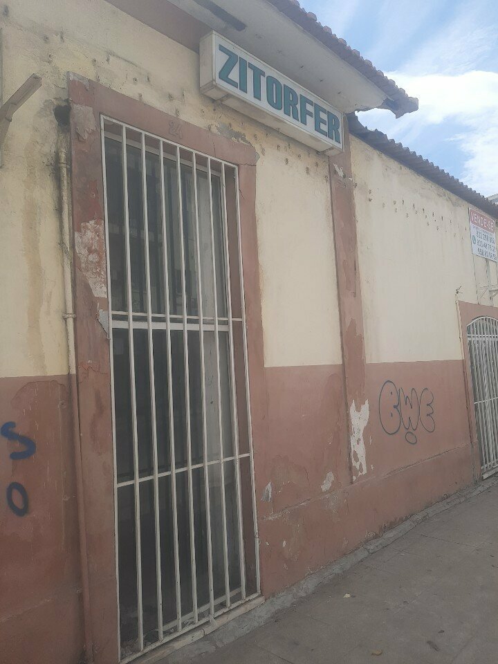 Süpermarket Supermercado Zitorfer, Loanda, foto
