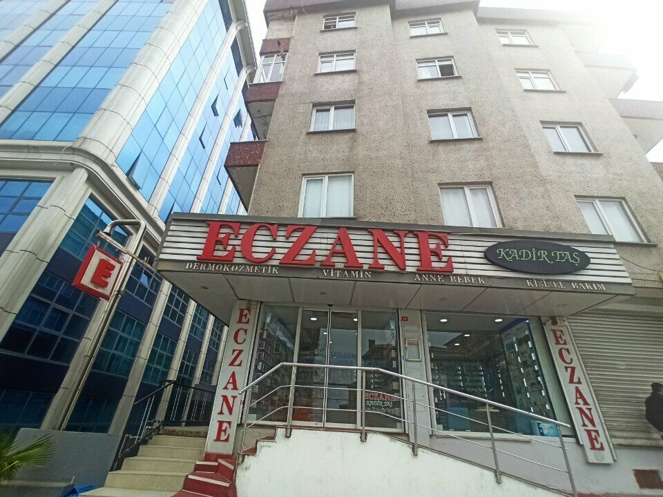 Eczaneler Eczane Kadir Taş, İstanbul, foto