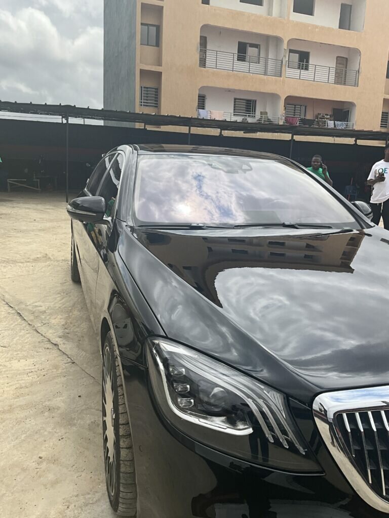 Otomobil servisi Sautoci Société Automobile, Abican, foto