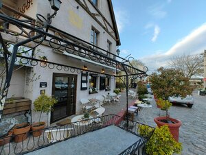 Cafeteria Gardoš (Njegoseva Street No:53, Urban settlement of Zemun), kahve dükkanları  Belgrad'dan