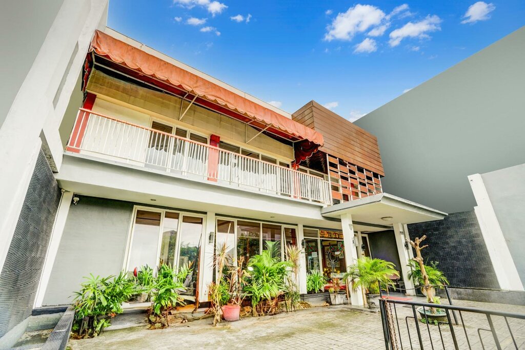 Otel Oyo 255 98 Residence, Surabaya, foto