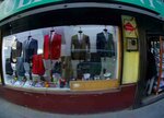 El comercio de ropa (Department of La Paz, Provincia Murillo, La Paz, Centro, Casco Urbano Central, Calle Potosí, 2), giyim mağazası  Bolivya'dan
