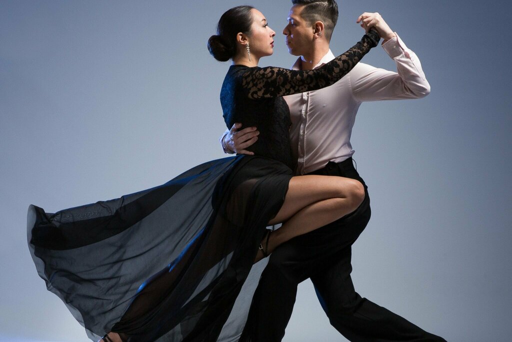 Dans okulları Dance in Dubai with Shan & Raj Salsa Bachata Jive & Tango, Dubai, foto