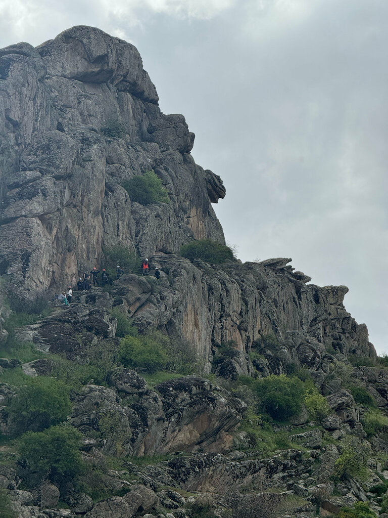 Kamp alanları Karakayalar Tırmanış Bahçesi ve Kamp Alanı, Sivrihisar, foto