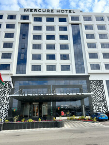 Mercure Muscat (Muscat Governorate, Boshar Wilayat, Al Khuwair Al Janubiyya, Block 245), otel  Dünya'dan