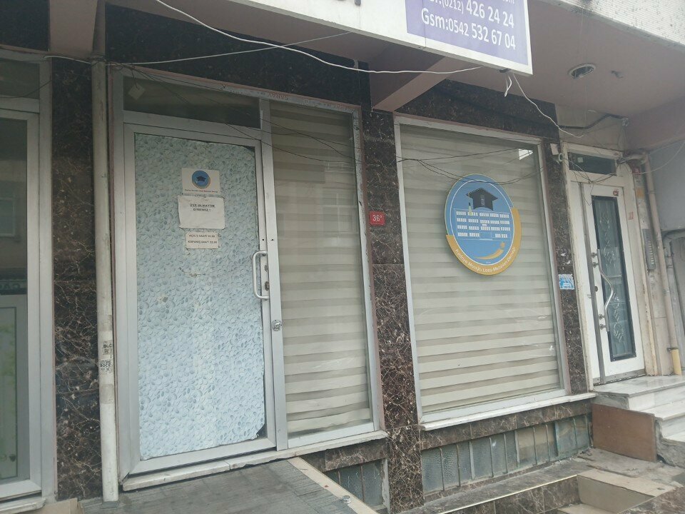 Dernekler, birlikler Kadriye Moroğlu Lisesi Mezunları Derneği, İstanbul, foto