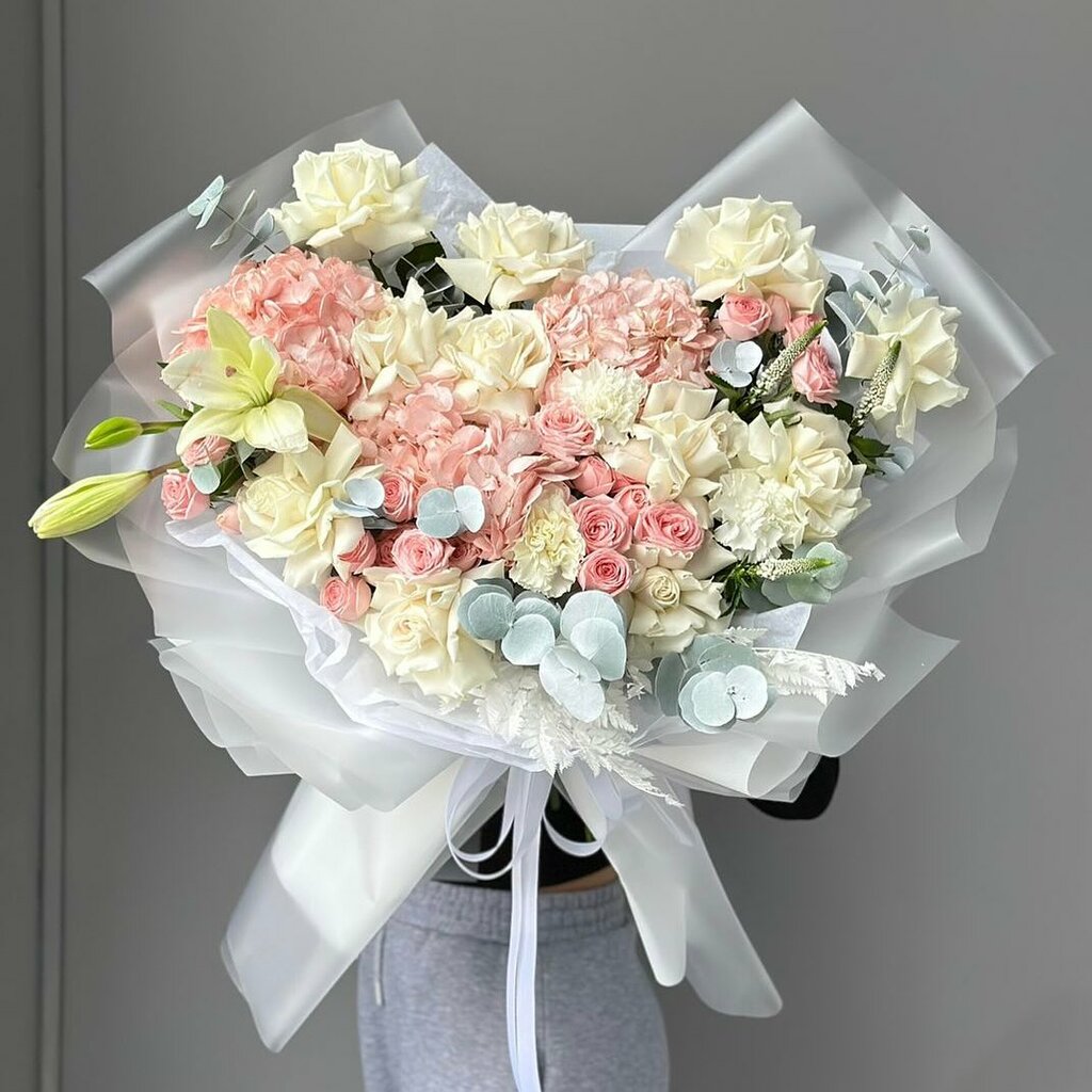 Çiçek teslimatı Romeo, Astana, foto