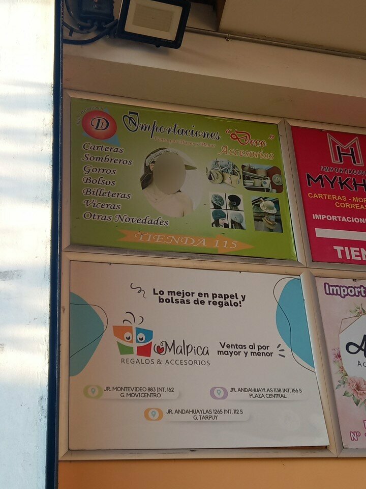 Şapka satan mağazalar Importaciones Deco, Lima, foto