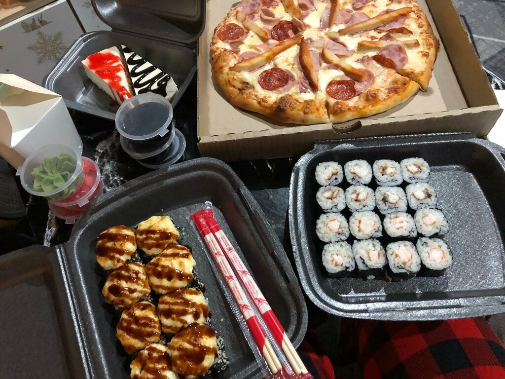 Hazır yemek teslim servisleri Maneki-Neko 42, Prokopyevsk, foto