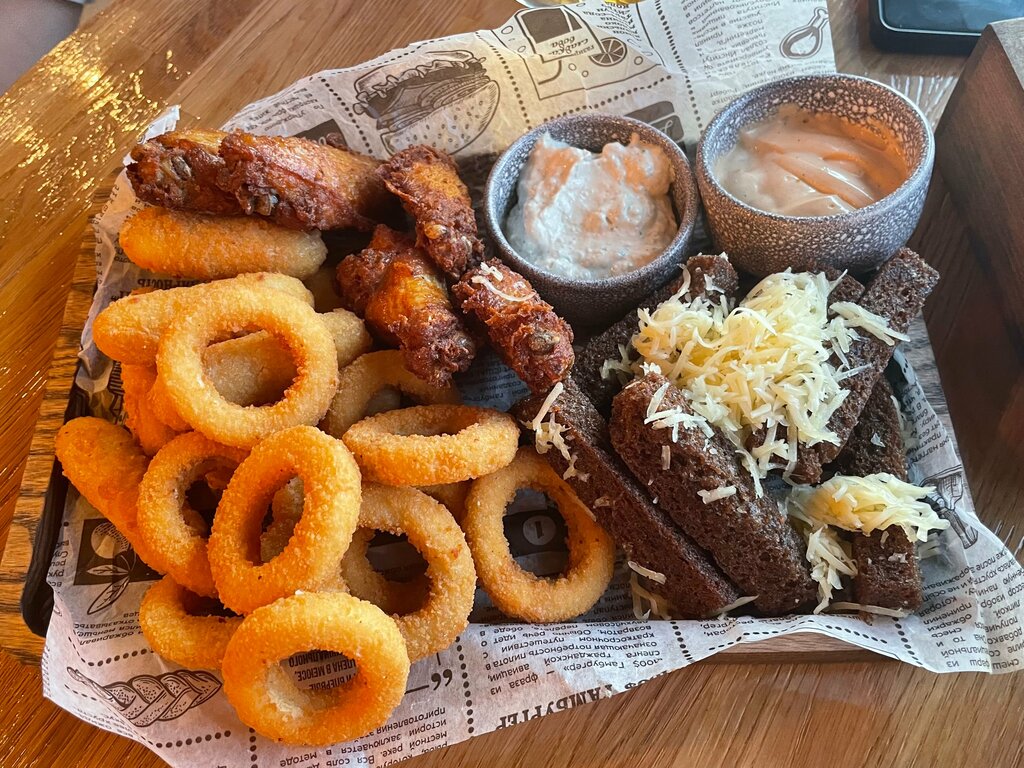 Pub Рестопаб Гренки, Salehard, foto