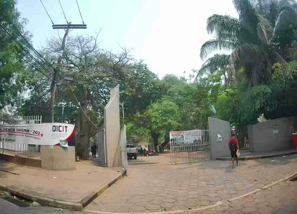 Üniversiteler Dti - Dct Uagrm, Santa‑Krus, foto