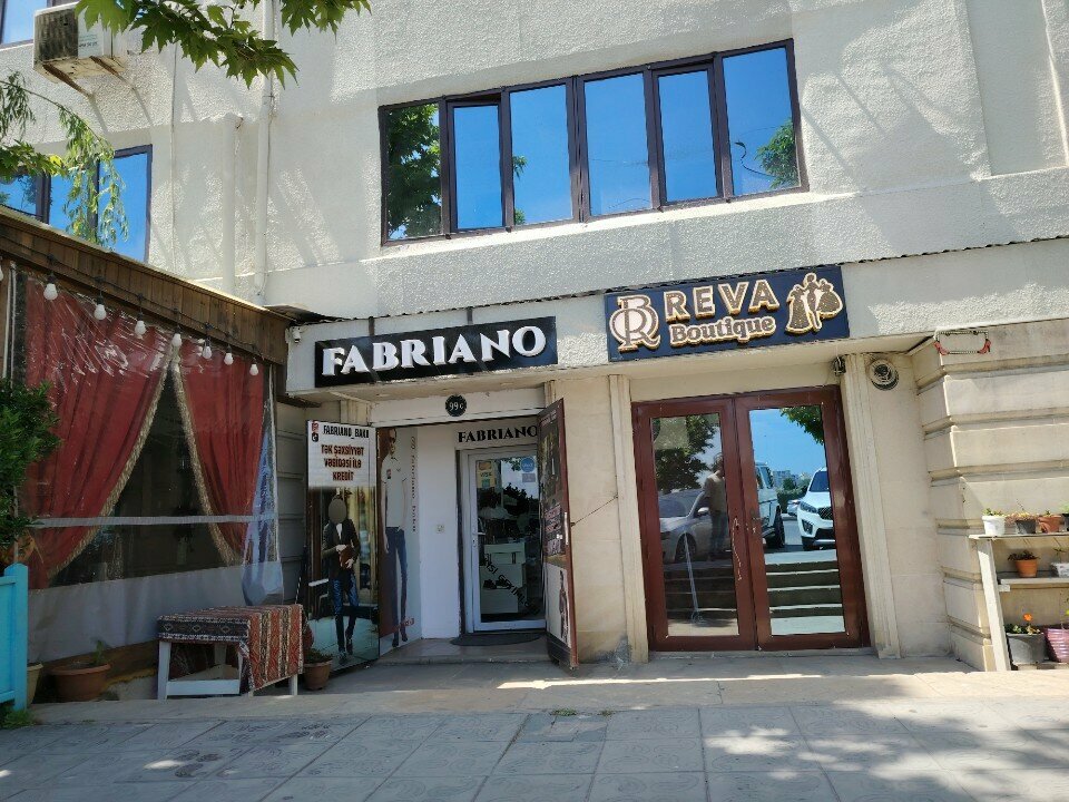 Giyim mağazası Fabriano, Bakü, foto