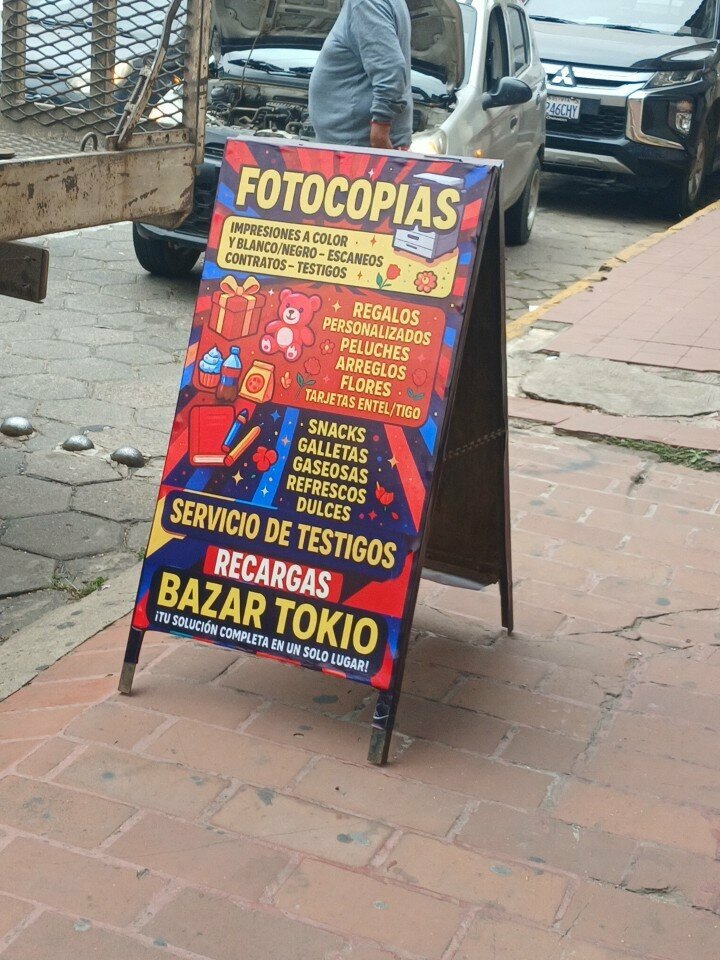 Fotokopi dükkanları Bazar Tokio, Santa‑Krus, foto