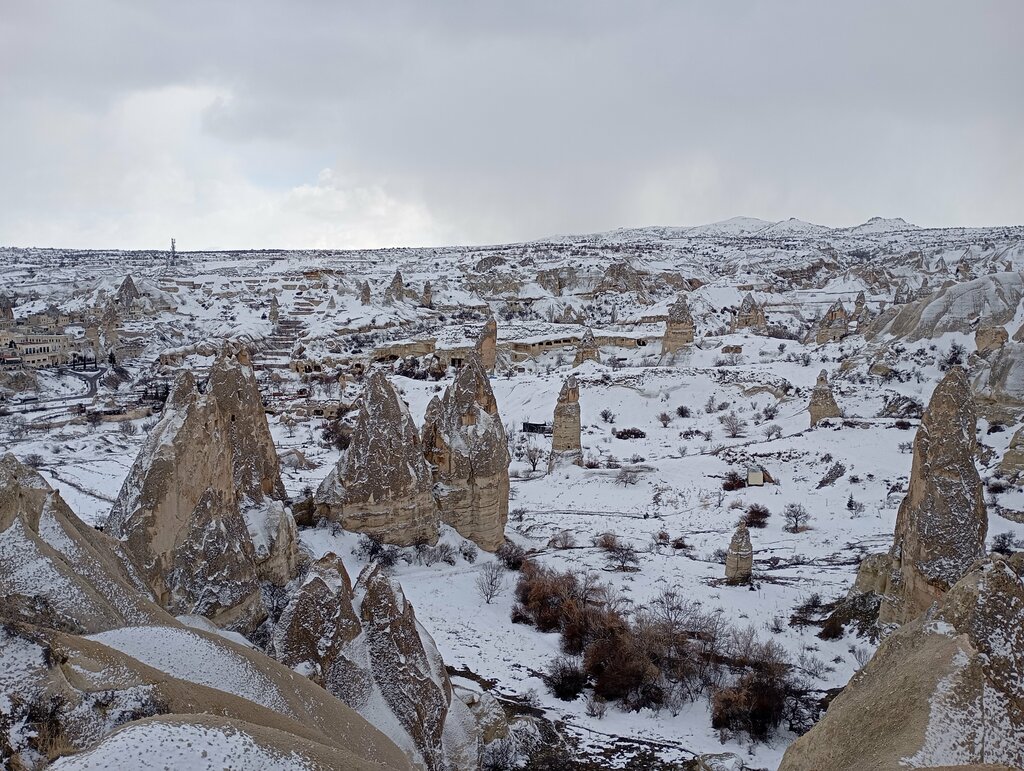 Dağ zirvesi Dağ zirvesi, Nevşehir, foto