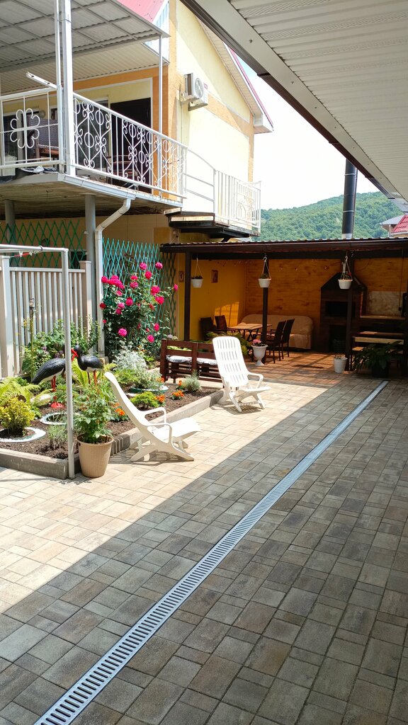 Resort oteller, tesisler Гостевой дом Людмила, Krasnodarski krayı, foto