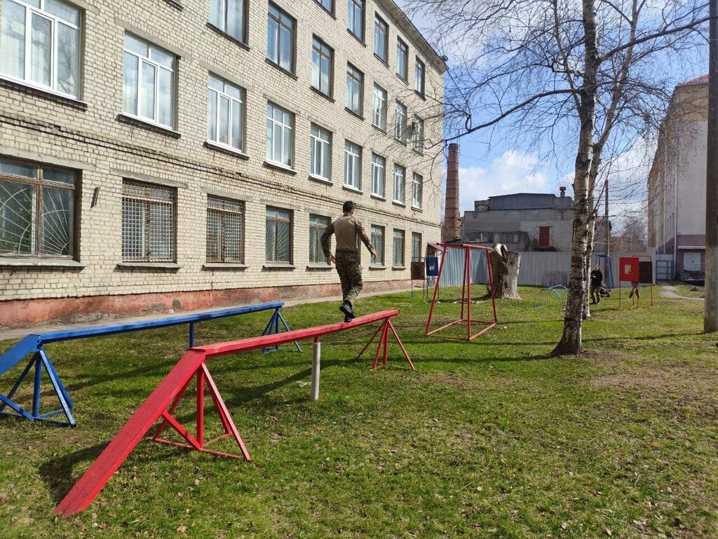 Kurs Центр Взаимодействия с Научными Ротами БГТУ, Briansk, foto
