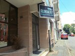 Runway Massage & Training (Golubacka Street No:1), masaj salonları  Belgrad'dan