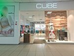 Cube Woman's Store (Yubileynaya Street No:40), giyim mağazası  Tolyatti'den (Togliatti'den)