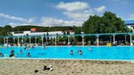 126-й км (Shosseynaya ulitsa No:1Б, posyolok Zhemchuzhny), yüzme havuzları  Krasnodarski krayından