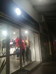 Men's Closet (Santa Cruz de la Sierra, Distrito Municipal 11, Subdistrito CIV, Velasco, 42), giyim mağazası  Bolivya'dan
