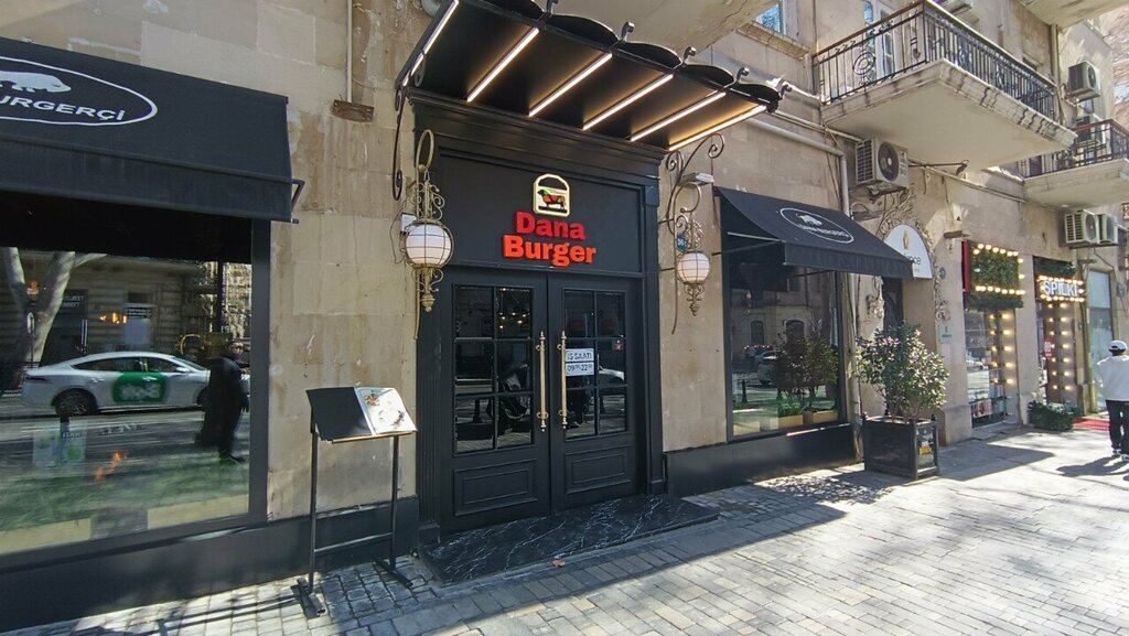 Restoran Dana Burger-çi, Bakü, foto