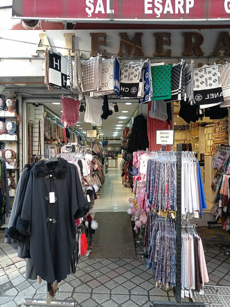 Giyim mağazası Almera Eşarp Ve Şal Dünyası 2, İstanbul, foto