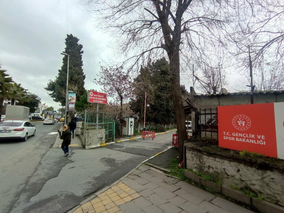Tıbbi rehabilitasyon merkezleri Şeyh Zayed Bahçelievler Bakım Rehabilitasyon ve Aile Danışma Merkezi Müdürlüğü, İstanbul, foto