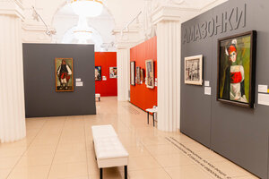 The Chelyabinsk State Museum of Fine Arts (Revolyutsii Square No:1, Chelyabinsk), müzeler ve sanat galerileri  Çeliabinsk'ten