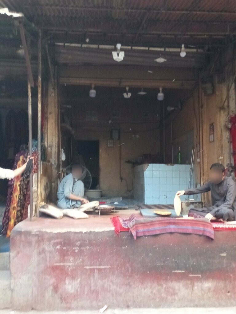 Ekmek fırını Ghafoor naan shop, Karaçi, foto