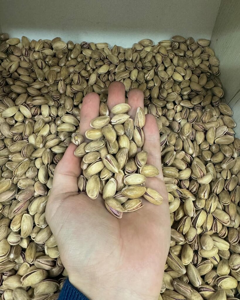 Kuruyemiş, atıştırmalık, kuru meyve Chaq-chuq, Taşkent, foto